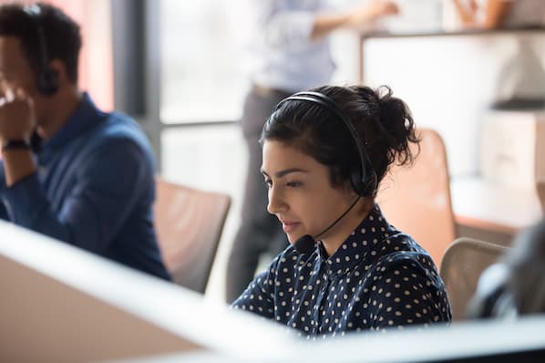 Cold Calling: What It Is & How to Do It Right
